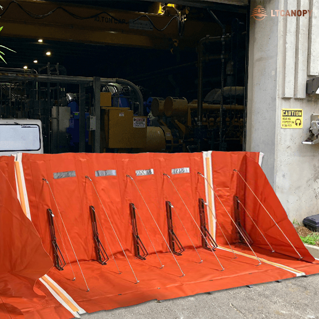 Inflatable House Flood Protection -Water Filled Bags For Flooding-PVC ...