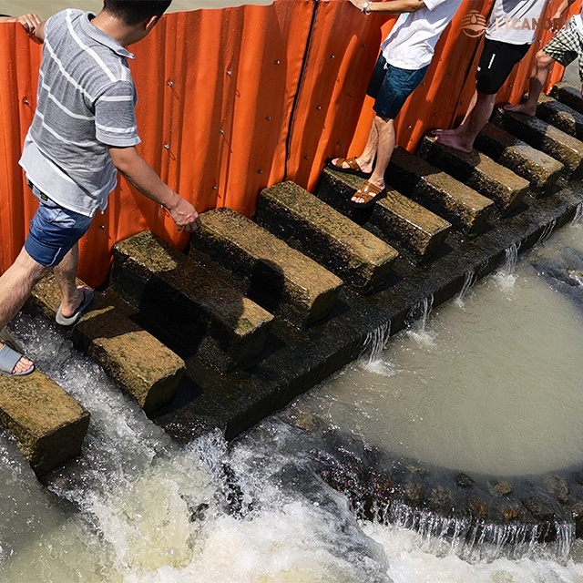 Door Deluge Baffle Barrier Safe Application Breakwater Move Flood Gate ...